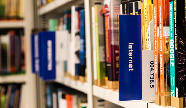 杭州大学生学英语口语培训班学费多少钱？-iShow国际英语大学生口语培训班